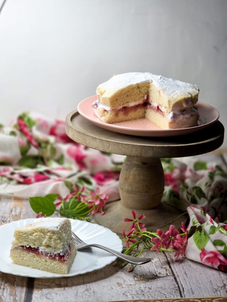 Classic Victoria Sponge Cake Recipe | Bake With Nari